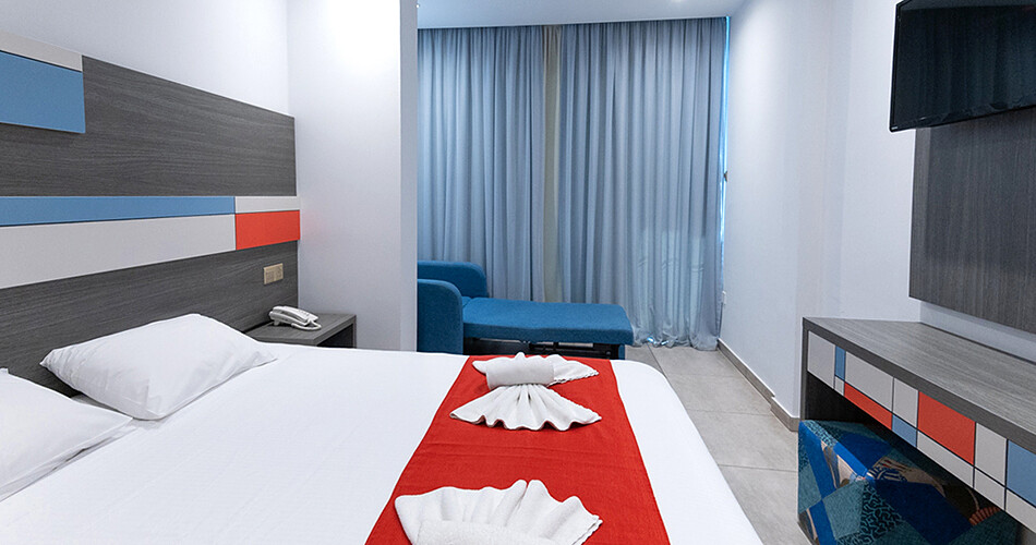 Hotel Nicholas Color (Léto 2023) • Jižní Kypr • Kypr • CK Blue Style