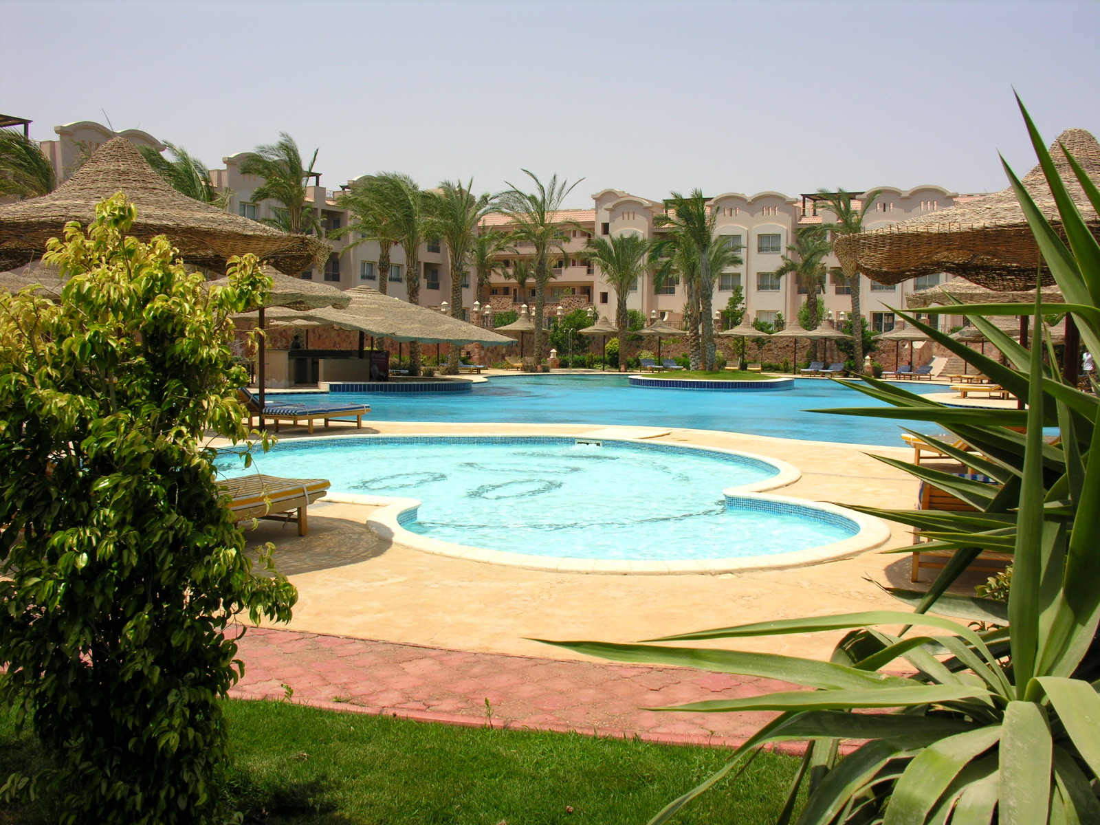 Hotel Pyramisa Sunset Pearl (Léto 2012) • Hurghada • Egypt • CK Blue Style