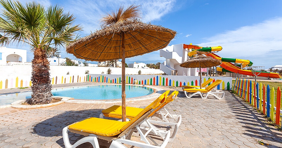 Hotel Holiday Beach Djerba & Aquapark (Léto 2023) • Djerba • Tunisko ...